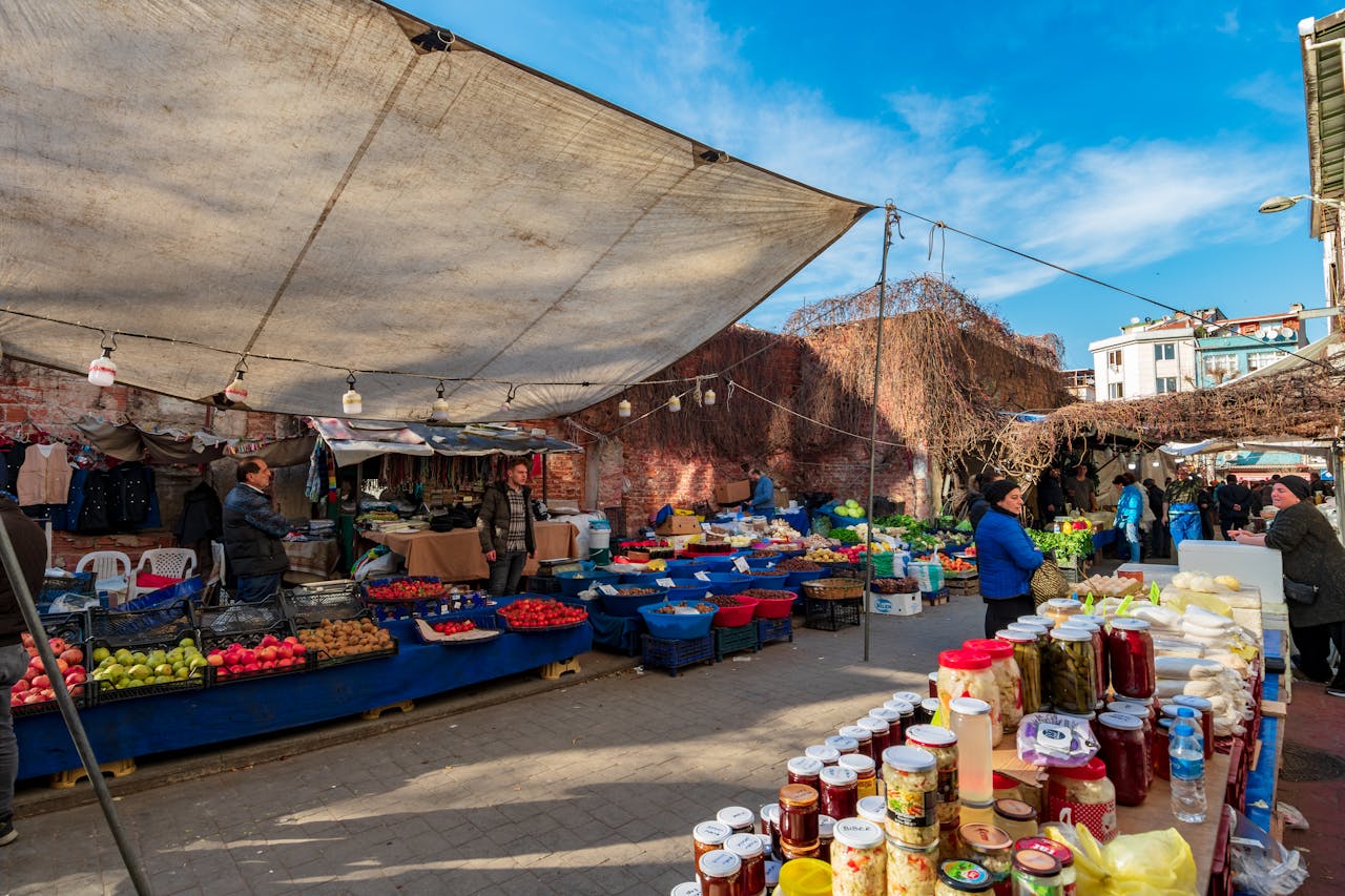 Shop local at Texas farmers' markets - Sustainable Food Center